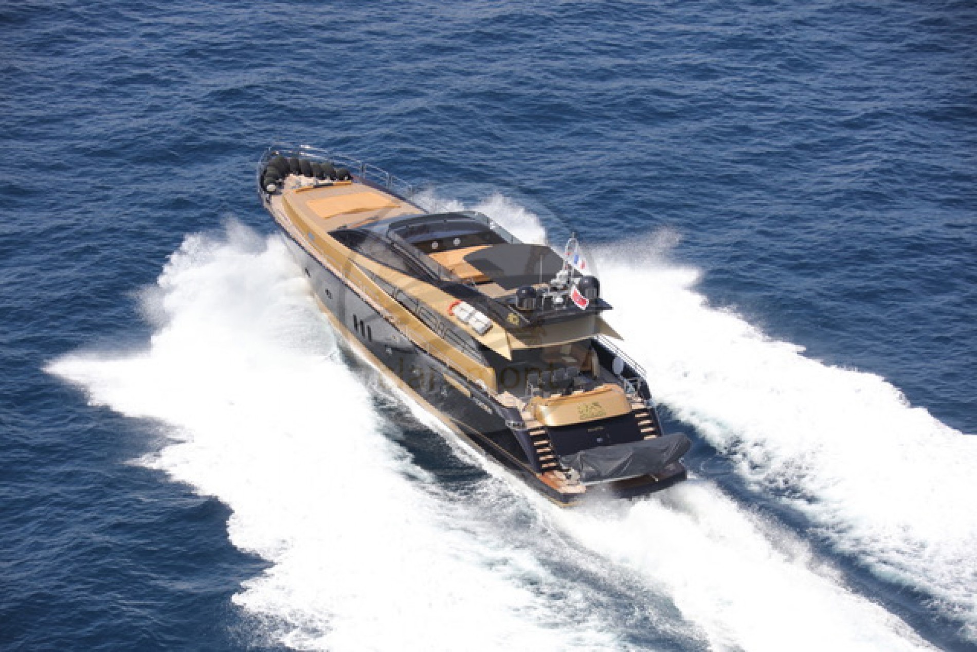 VBG Motorboats for charter :: MotorYachting.com Details